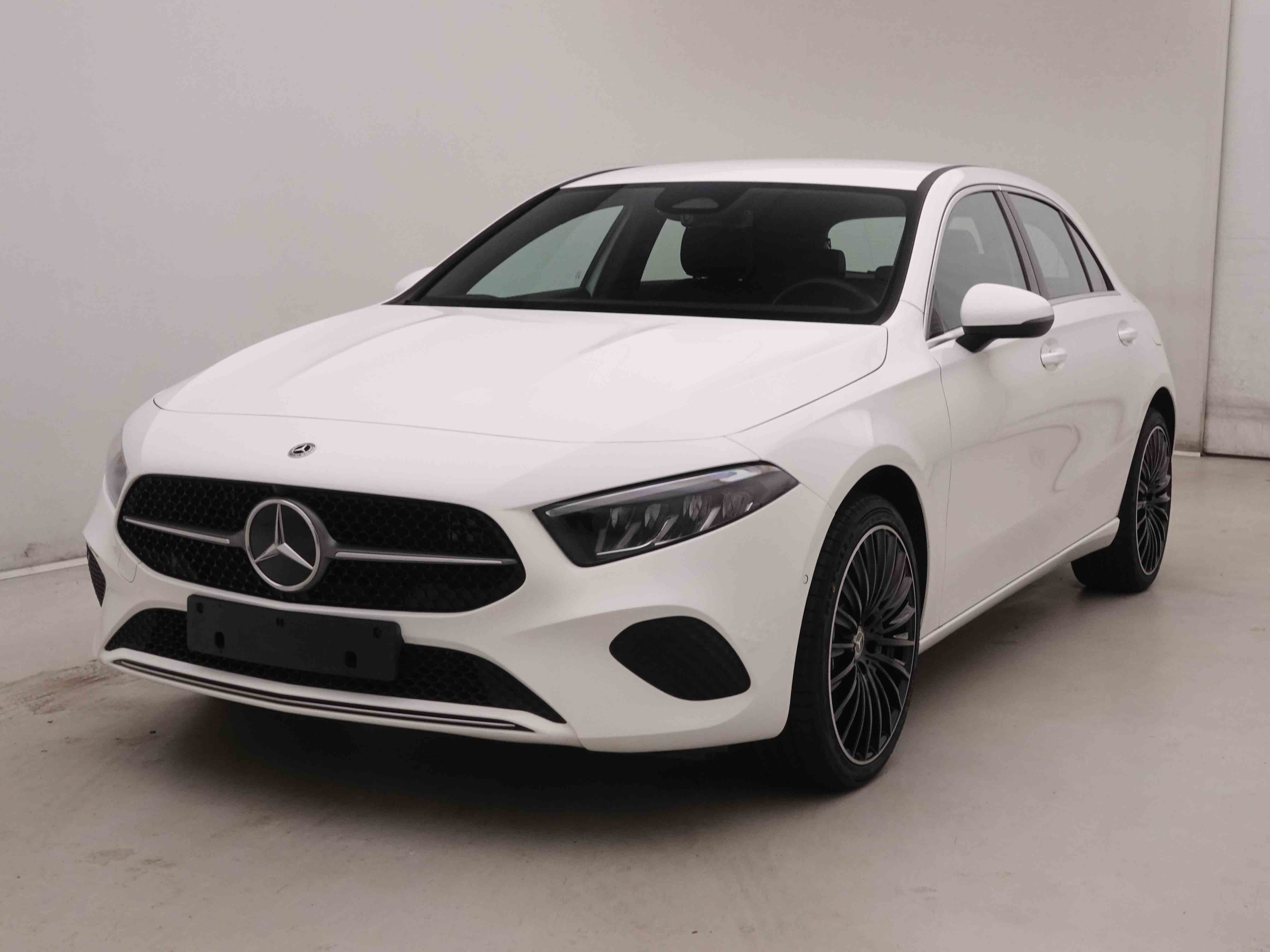 MERCEDES-BENZ A A 250 e 15.6 kWh 120 kW (163 pk) Wit - LIZY België